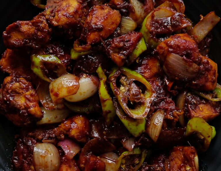 Sri Lankan devilled chicken- spicy chicken stir fry. | ISLAND SMILE