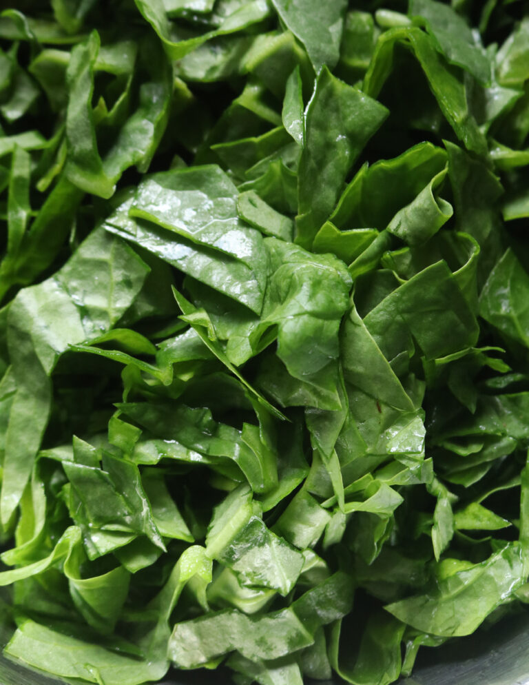 Spinach and coconut stir-fry(nivithi mallung). | ISLAND SMILE