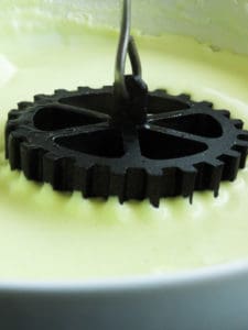 SRI LANKAN KOKIS RECIPE(rosette cookies). | ISLAND SMILE