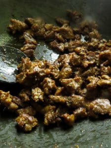 Sri Lankan beef kottu roti. | ISLAND SMILE