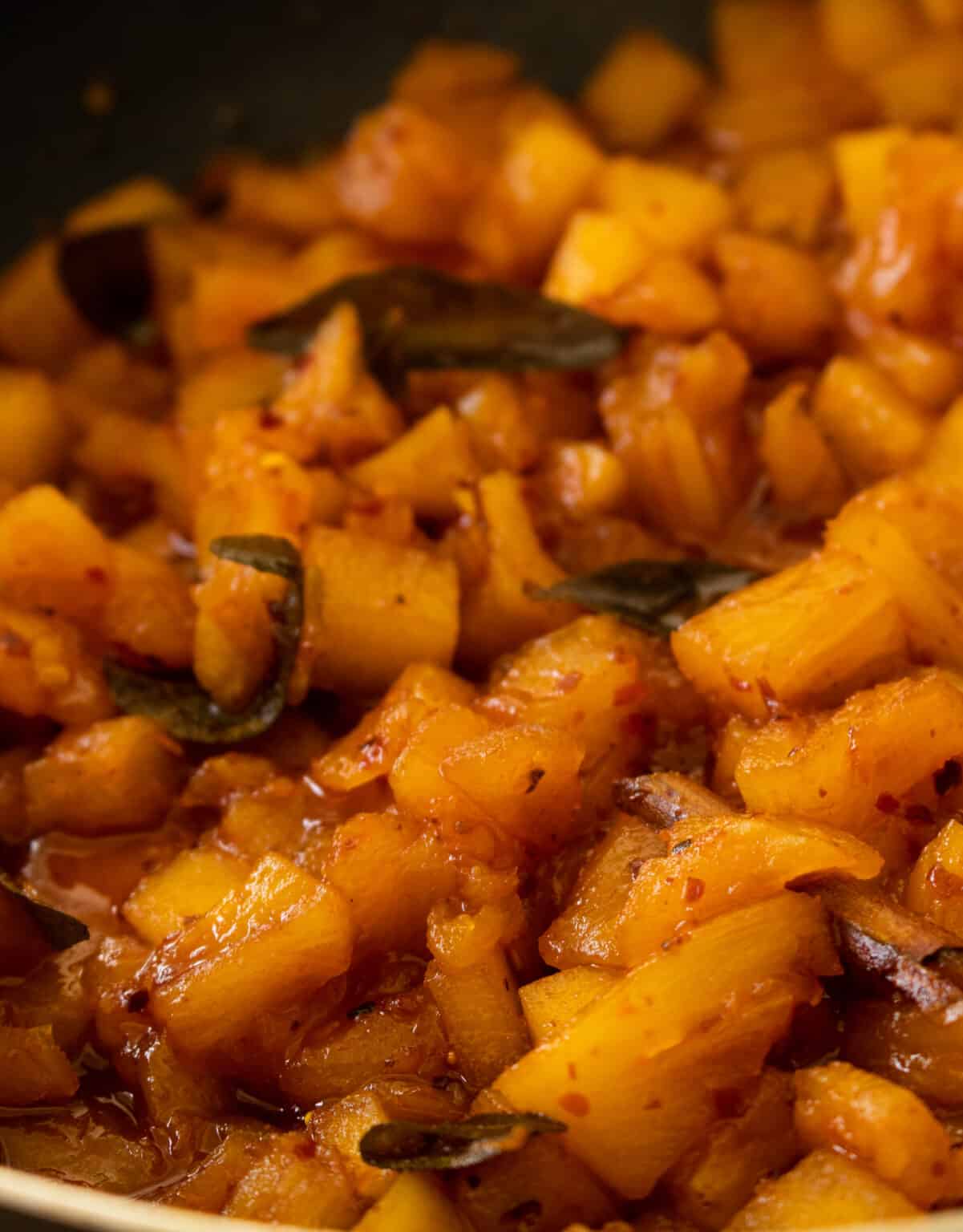 PINEAPPLE CHUTNEY(Sri Lankan). | ISLAND SMILE