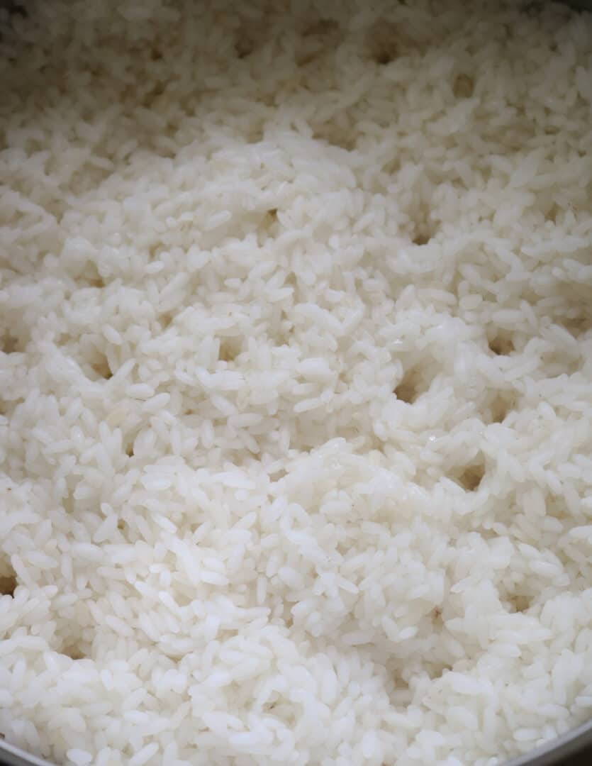 How to cook rice on the stove-perfect rice without a rice cooker ...