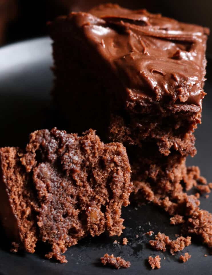 SINGLE LAYER CHOCOLATE CAKE(9 INCH CAKE) | ISLAND SMILE